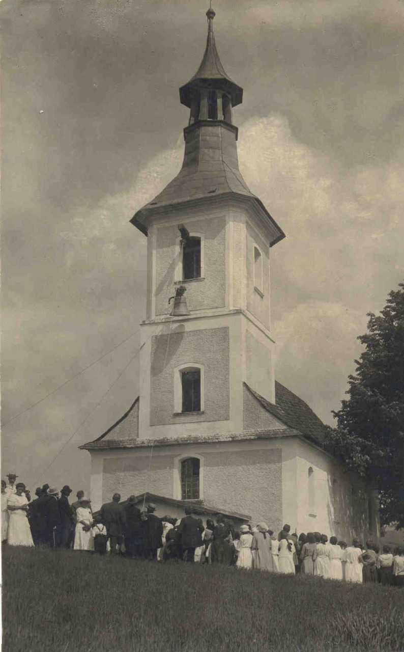 Prostřední Lipka :: VÍM JÁ KOSTELÍČEK